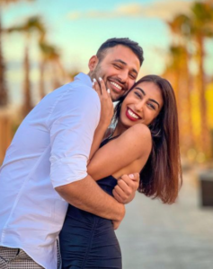 (mrwhosetheboss Real Name) Arun Maini Girlfriend, Net worth, Age, Bio