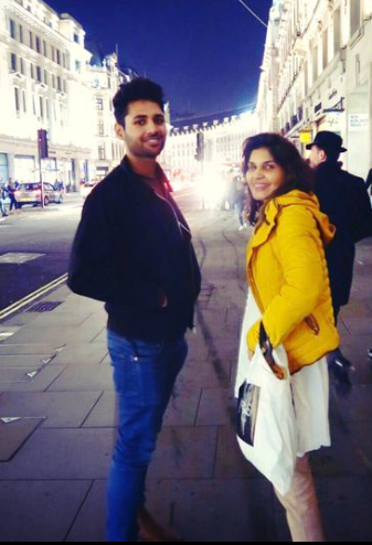 (mrwhosetheboss Real Name) Arun Maini Girlfriend, Net worth, Age, Bio